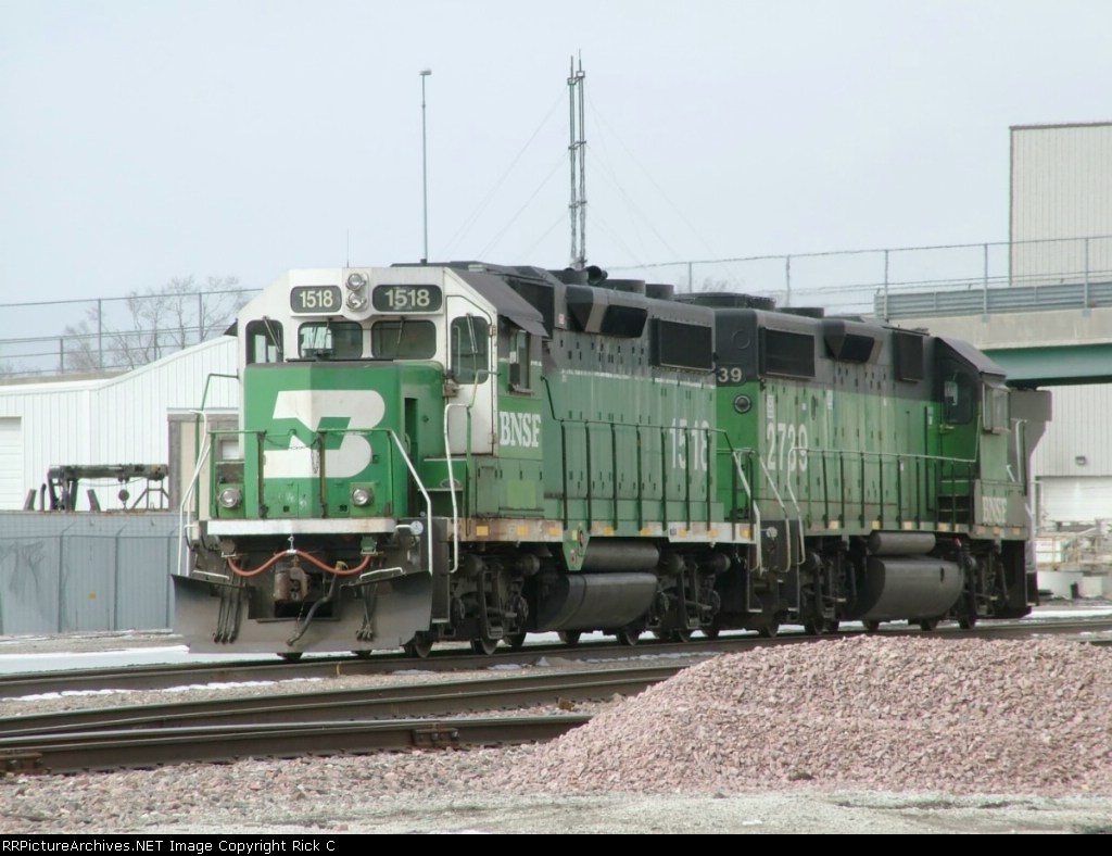 BNSF 1518 & 2739